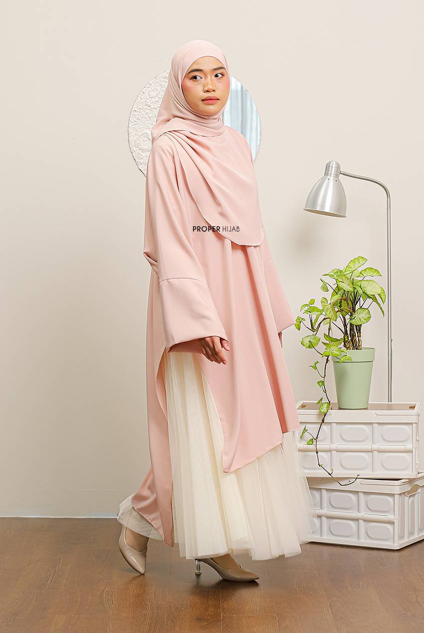 Deera Peach Blush ( DEFECT )