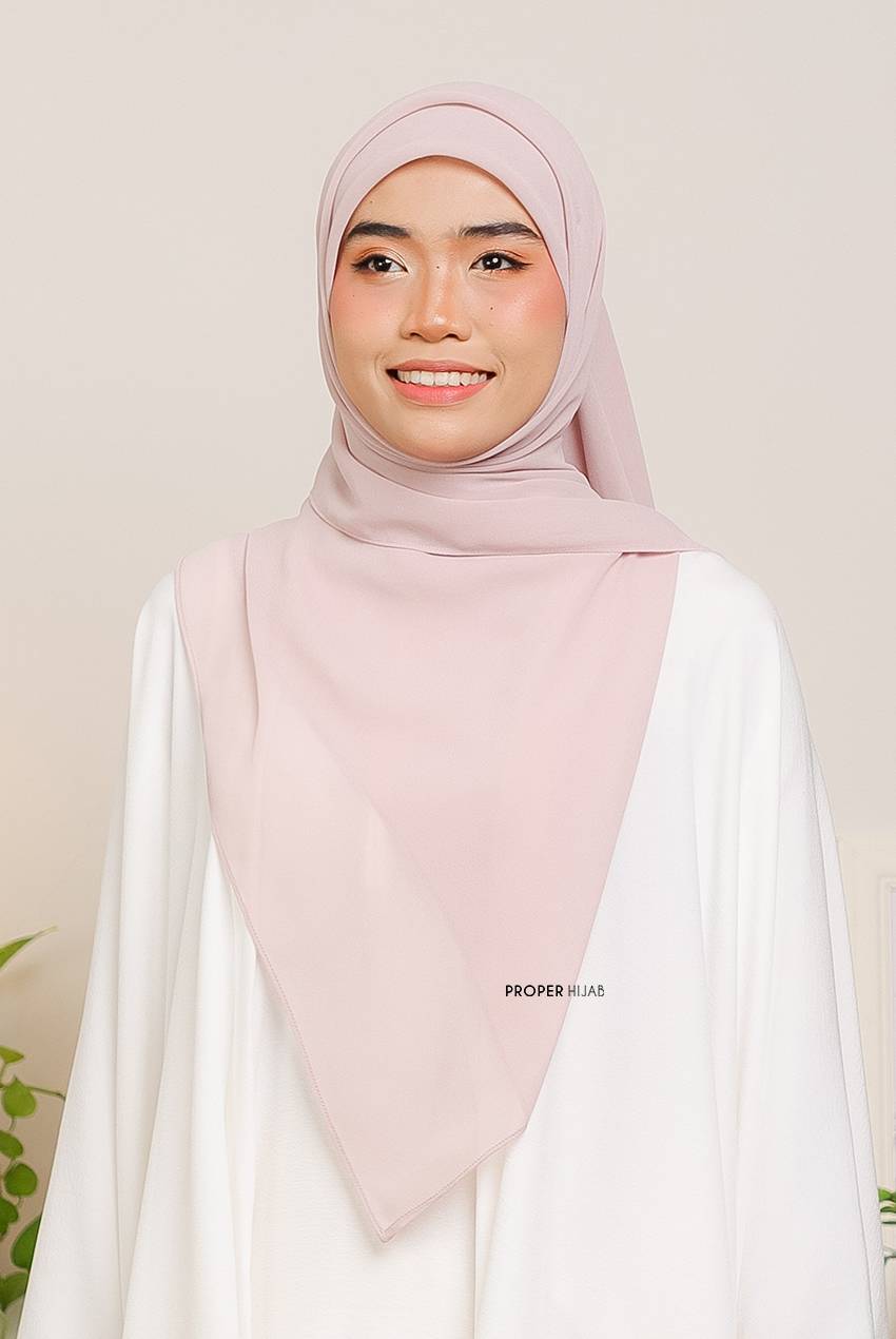 Millia Crystal Pink ( DEFECT )