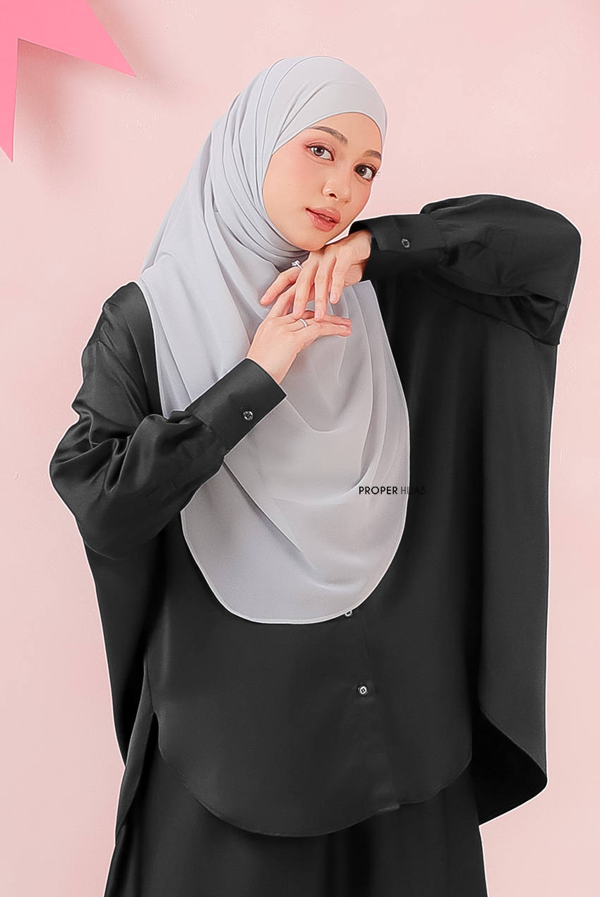 Klara Black Swan ( DEFECT )