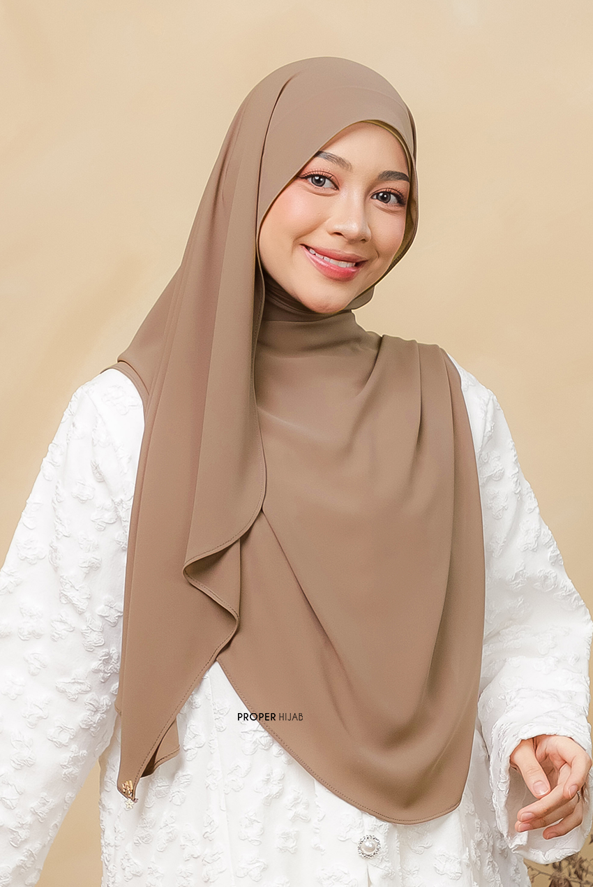 Alisa Latte Machiatto ( DEFECT )